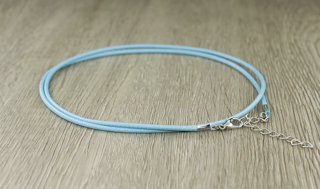 Шнурок для кулона текстильный голубой